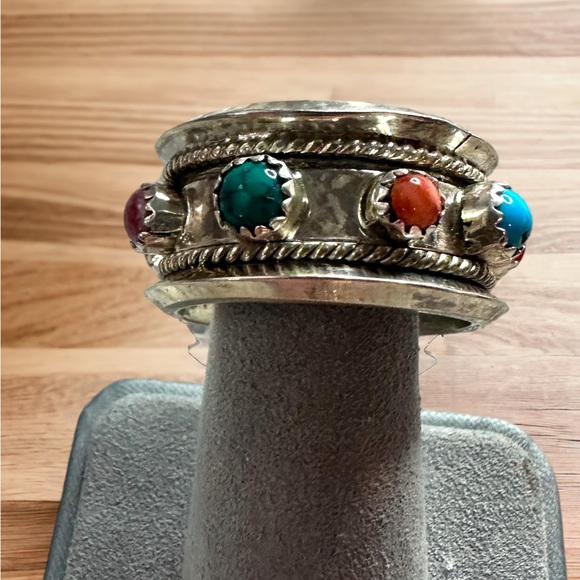 Native | Accessories | Native American Sterling Silver Spinning Signed Gemstone Ring | Poshmark